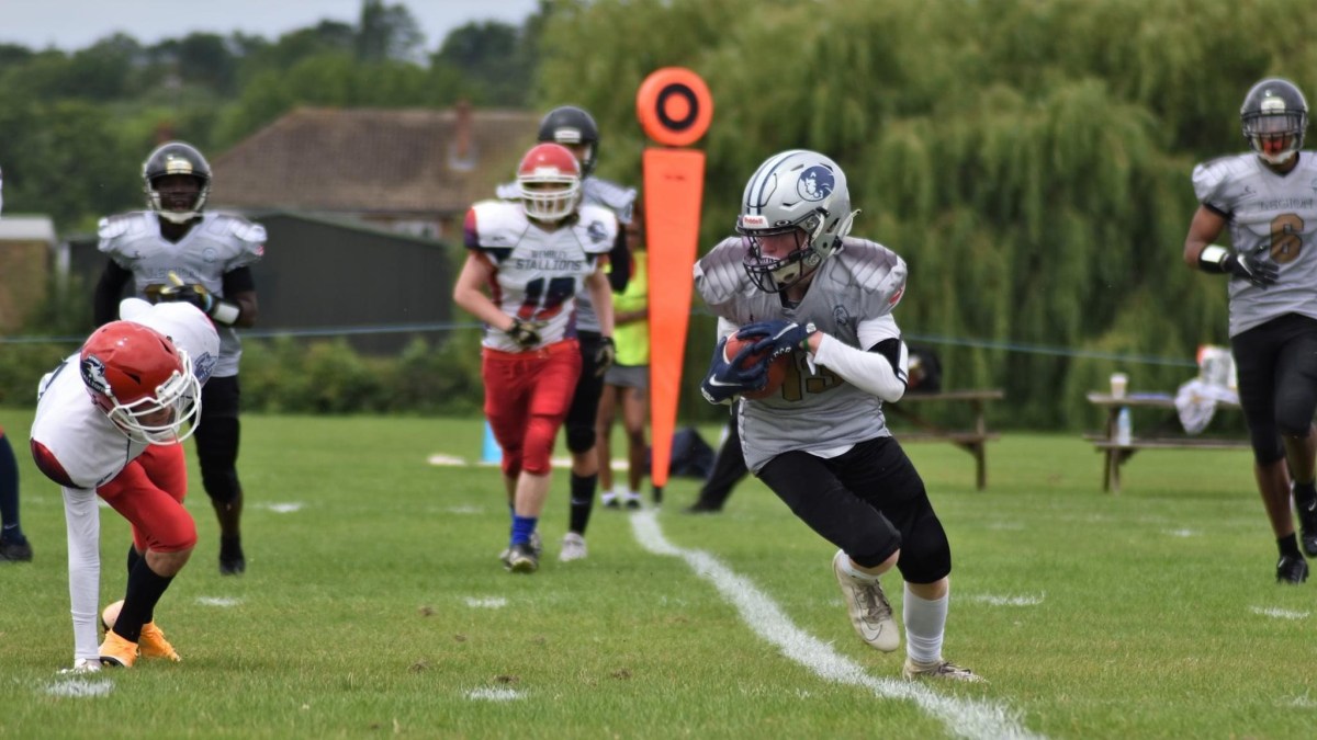 Legion lose opener against Stallions – Hellingly Hound Dogs Youth ...